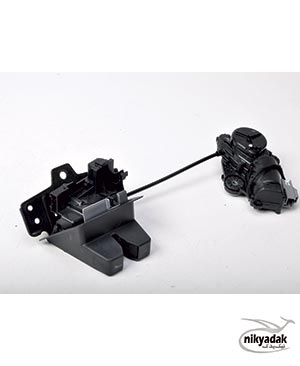 قفل درب صندوق ولوو XC90 سال های ۲۰۱۷ تا ۲۰۱۹ - ۳۲۱۴۹۸۸۹ - نیک یدک